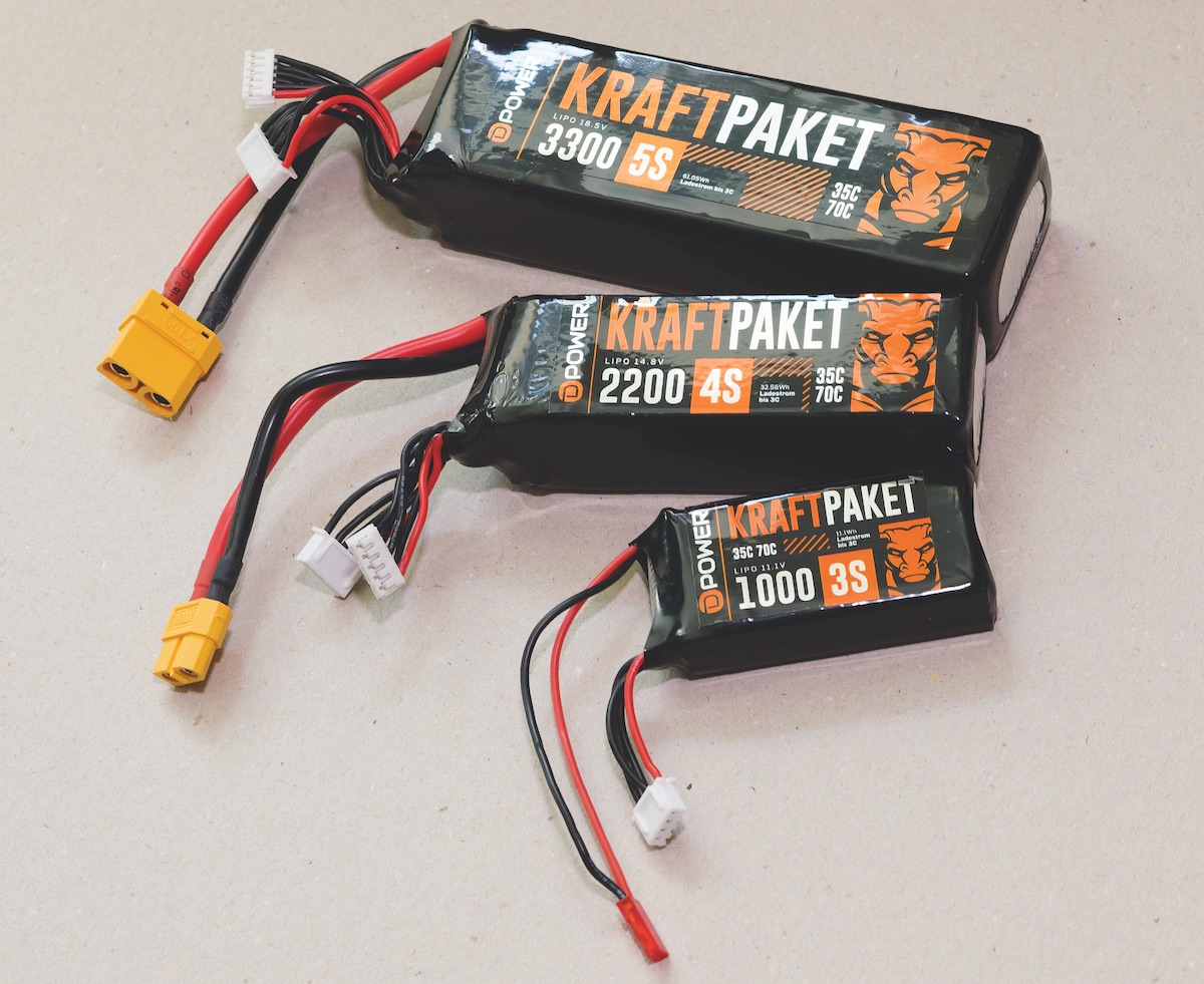 KRAFTPAKETE – Die neue D-Power LiPo-Serie im Test - ROTOR Magazin