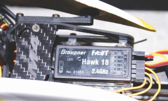 Graupner Hawk-18 HoTT - ROTOR Magazin