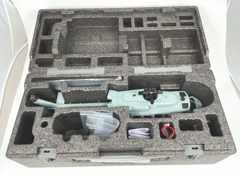 Goosky E2 Bell UH-1Y Venom - ROTOR Magazin